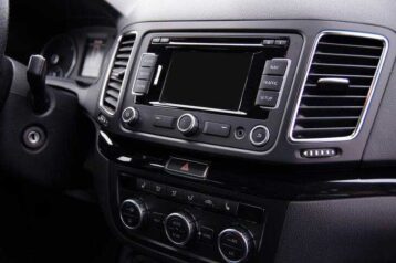 Best Double Din Head Unit in 2025: Top 12 Picks and Buying Guide